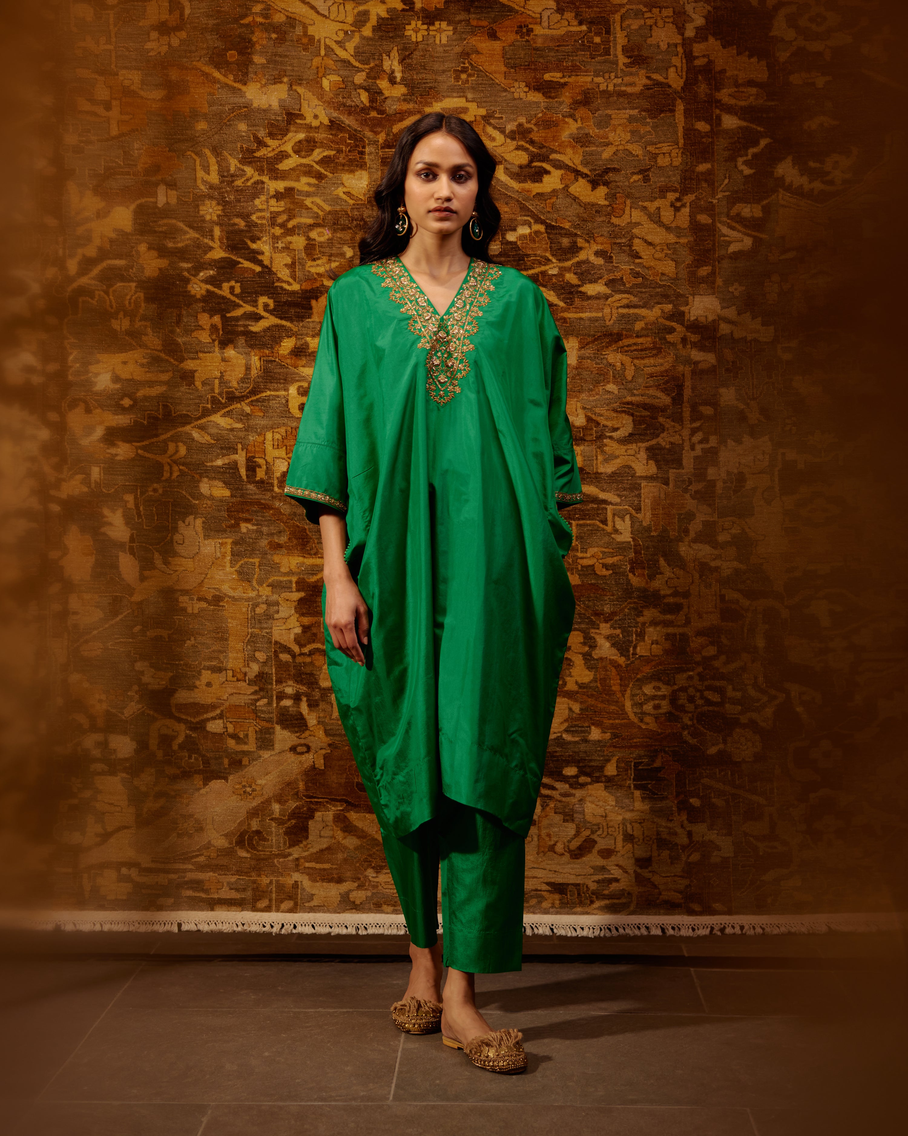 EMBROIDERED TUNIC TROUSER SET- GREEN – BRIH
